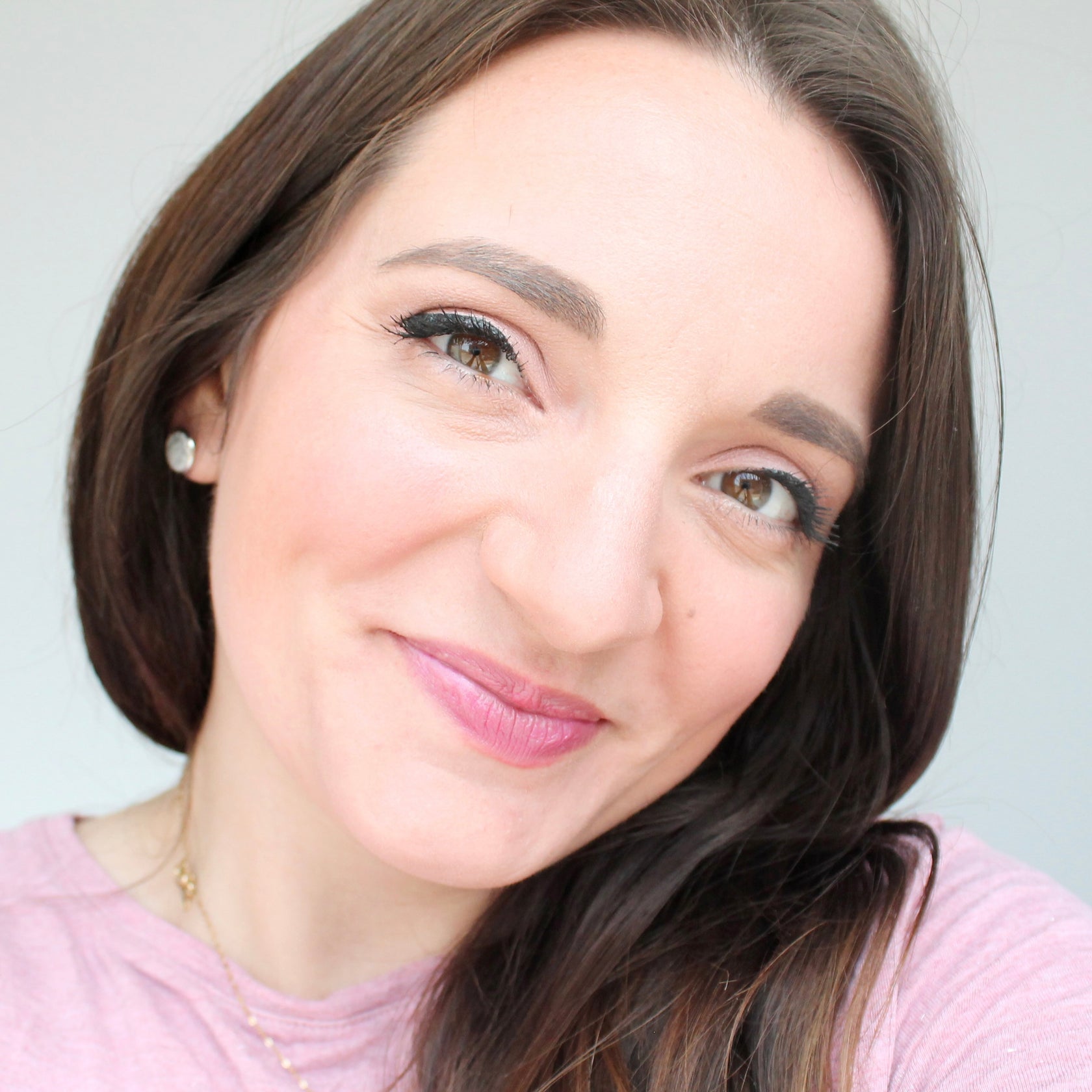 Root | Natural & Organic Makeup, Skincare & Haircare | 100% Vegan